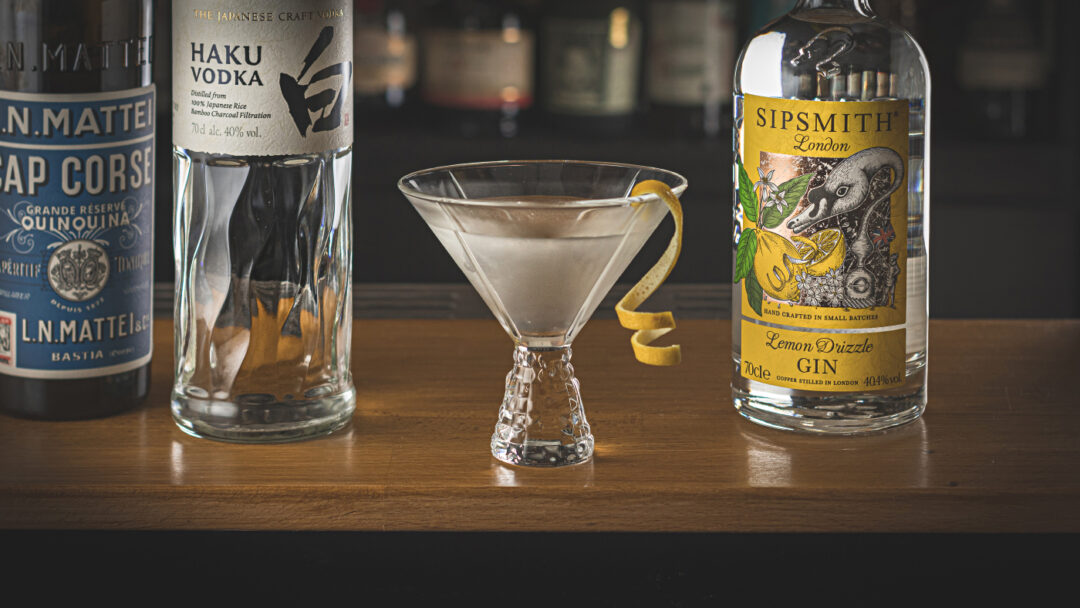 Vesper Martini: Der James Bond Cocktail aus Casino Royale | It's a Drink