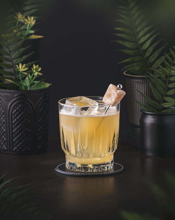 Penicillin Cocktail - Scotch, Ginger and Honey | It's a Drink